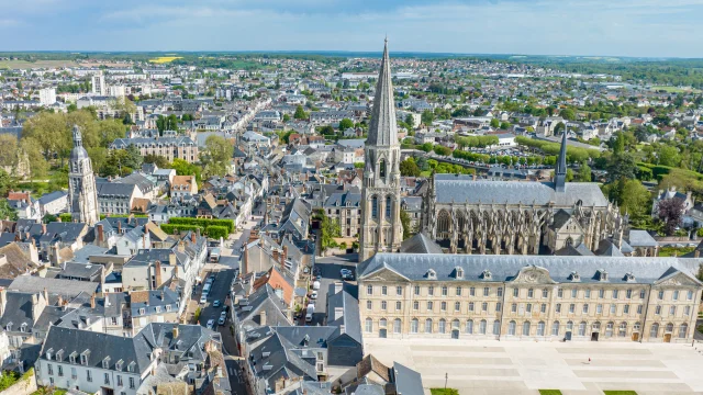 Vendôme, town of artistic and historic interest | Office de Tourisme de ...