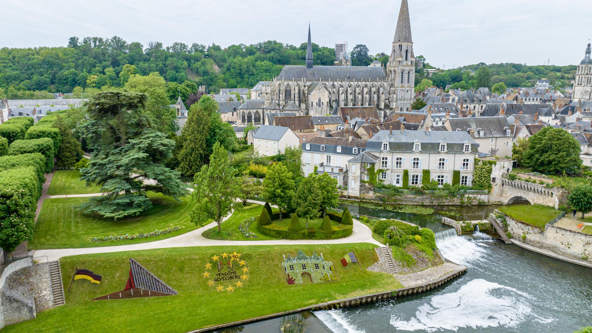 Vendôme, town of artistic and historic interest | Office de Tourisme de ...
